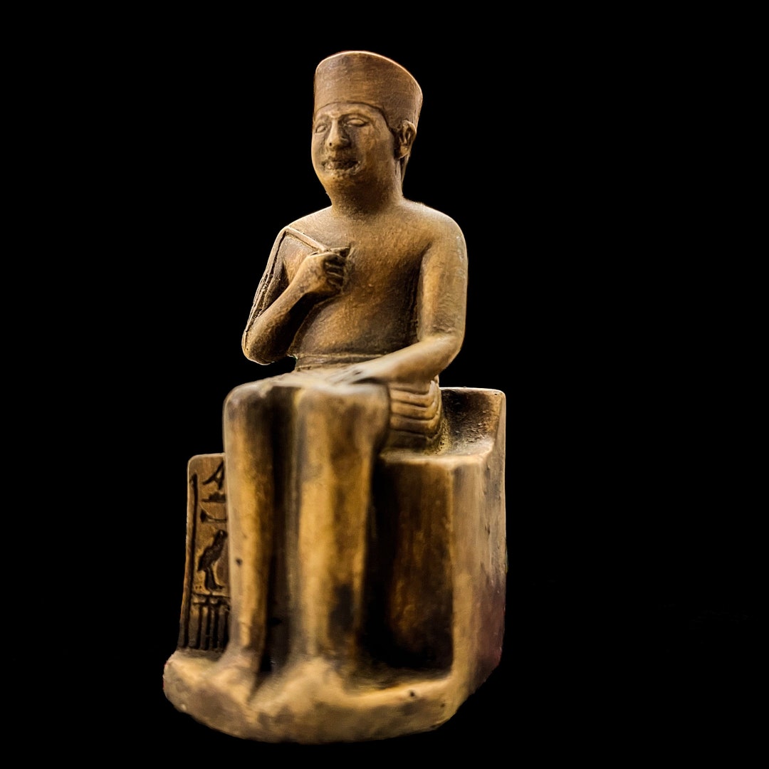 Egyptian King Khufu Statue, Museum Replica for King Khufu, the Builder ...