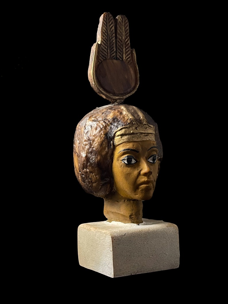 Queen Tiye Museum Art, Ancient Egyptian Queen Tiye, Egyptian Queen ...