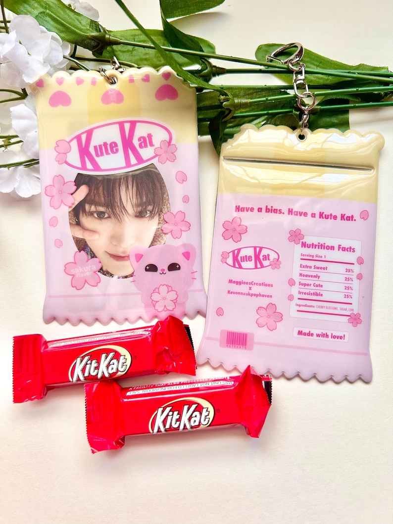 Sakura Kute Kat Photocard Holder - Etsy
