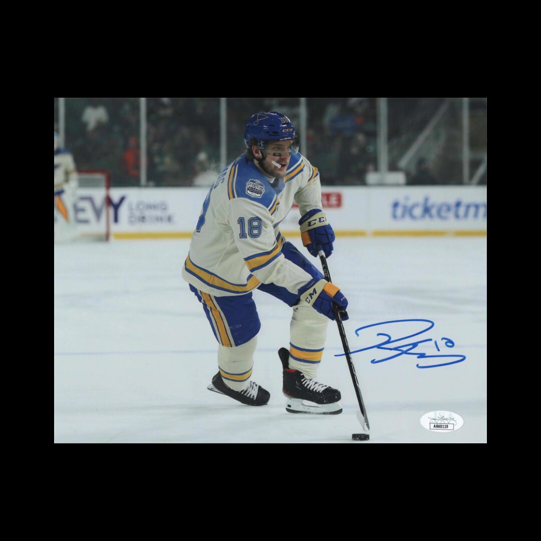 Robert Thomas St Louis Blues Autographed Winter Classic 8x10 - Etsy