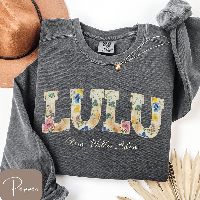 Comfort Colors® Lulu Shirt, Personalized Grandkids Name Shirt ...