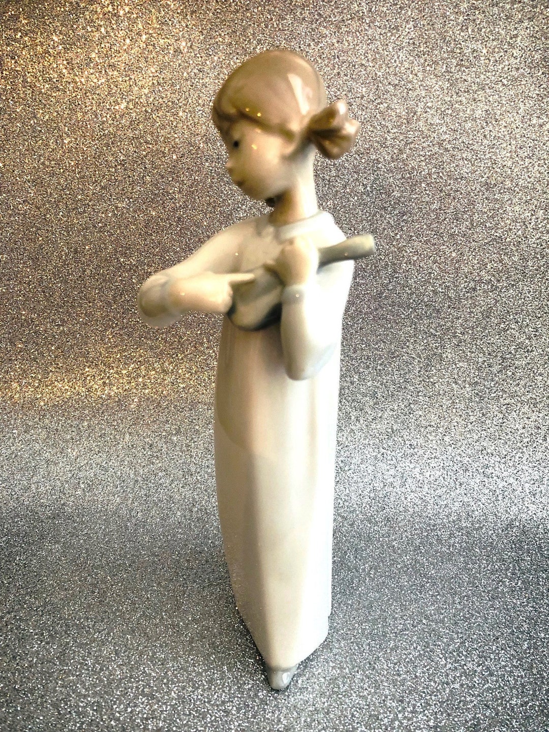 LLADRO 8 Porcelain Figurine Girl With Pigtails Playing Violin/mandolin ...