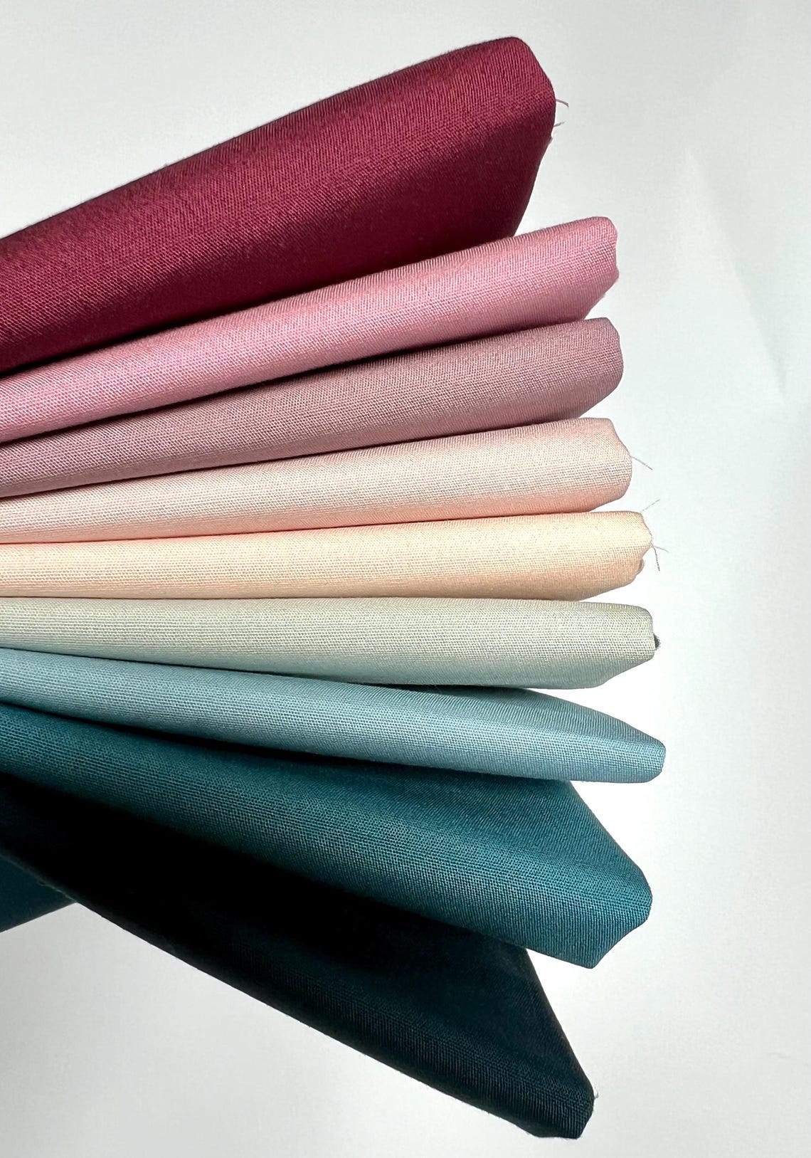 ELSA - Fat Quarter Bundle, PURE Solids by Art Gallery Fabrics | 100% ...