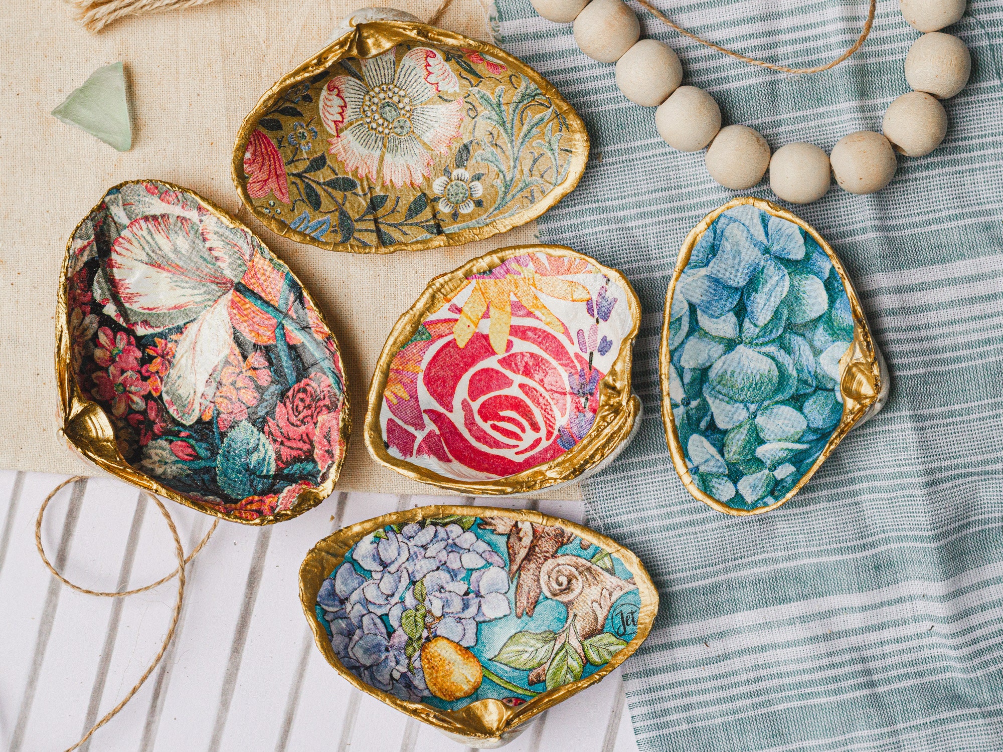Custom Large Floral Shell Trinket Dish | Clam Shell Jewelry Holder ...