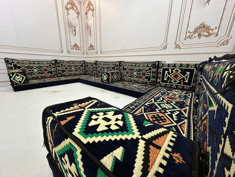 Navy Blue U-shaped Arabic Majlis Sofa: Ethnic Sectional Couch With Rug ...