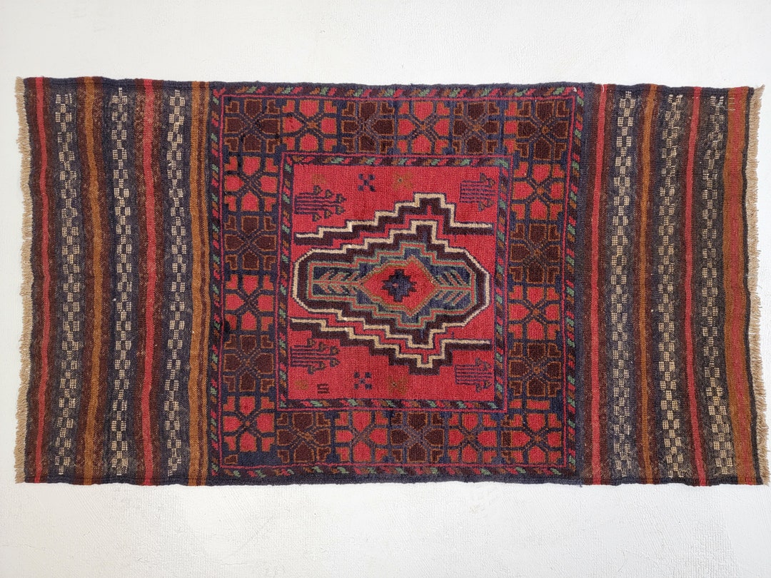 Handmade 2'8 X 4'10 Nomadic Balochi Wool Small Oriental Rug Afghan ...