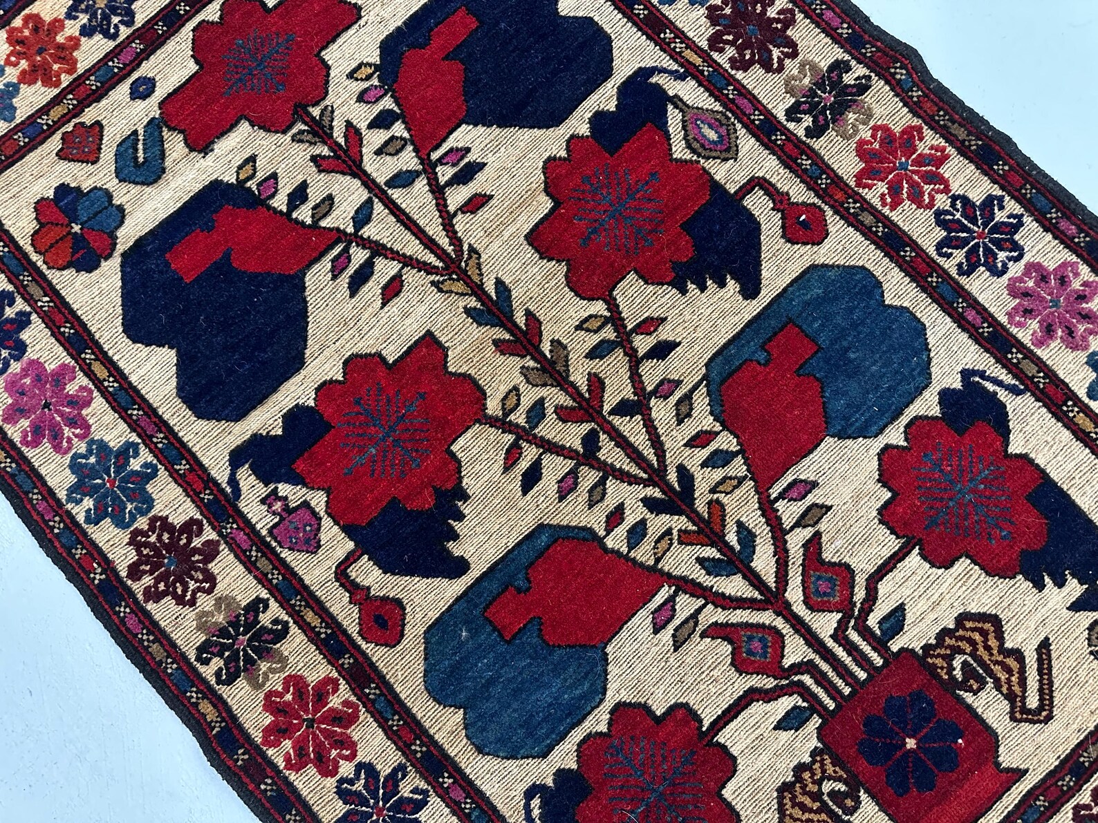 Handmade 3' X 4'10 Nomadic Balochi Wool Small Oriental Rug High and Low ...