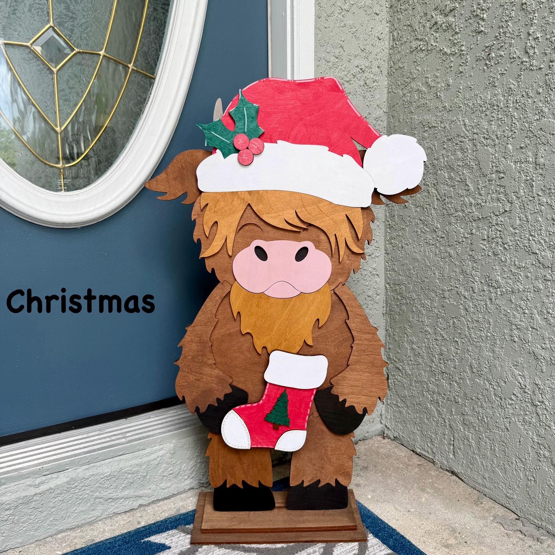 Interchangeable Highland Porch Cow Wooden Decor | 12 Seasonal Hat ...