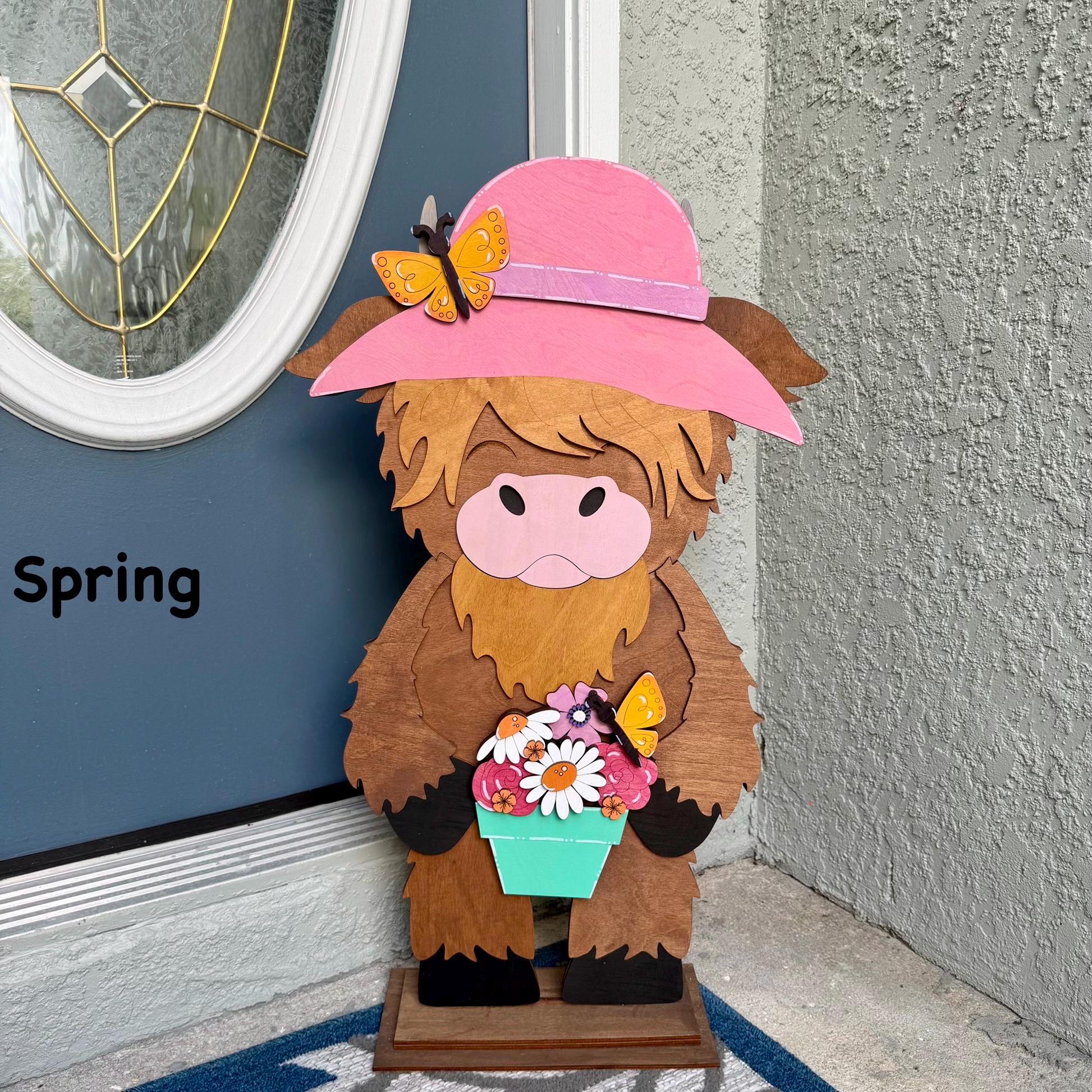 Interchangeable Highland Porch Cow Wooden Decor | 12 Seasonal Hat ...