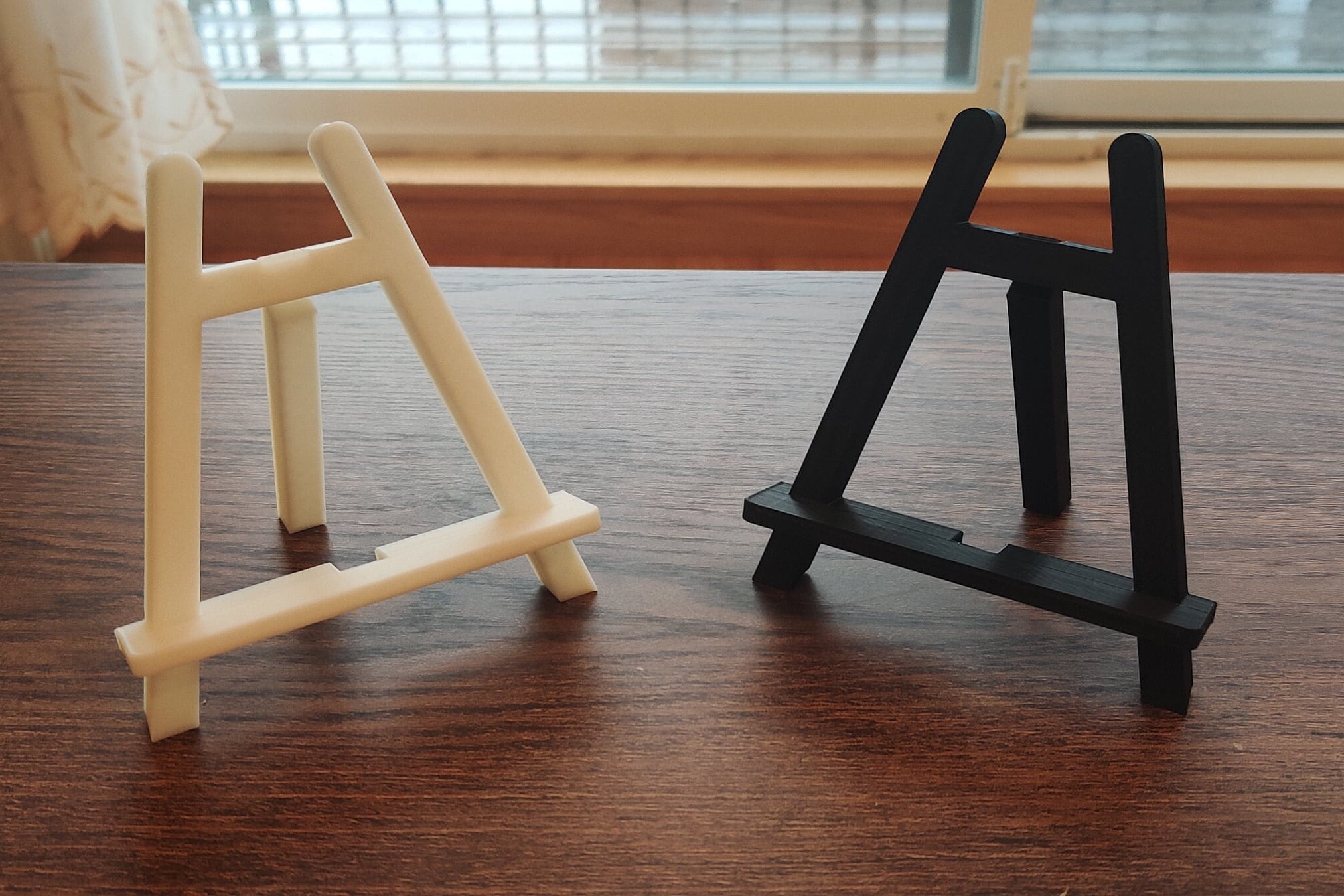 Foldable Easel Phone Stand: Art-inspired 3D Print - Etsy