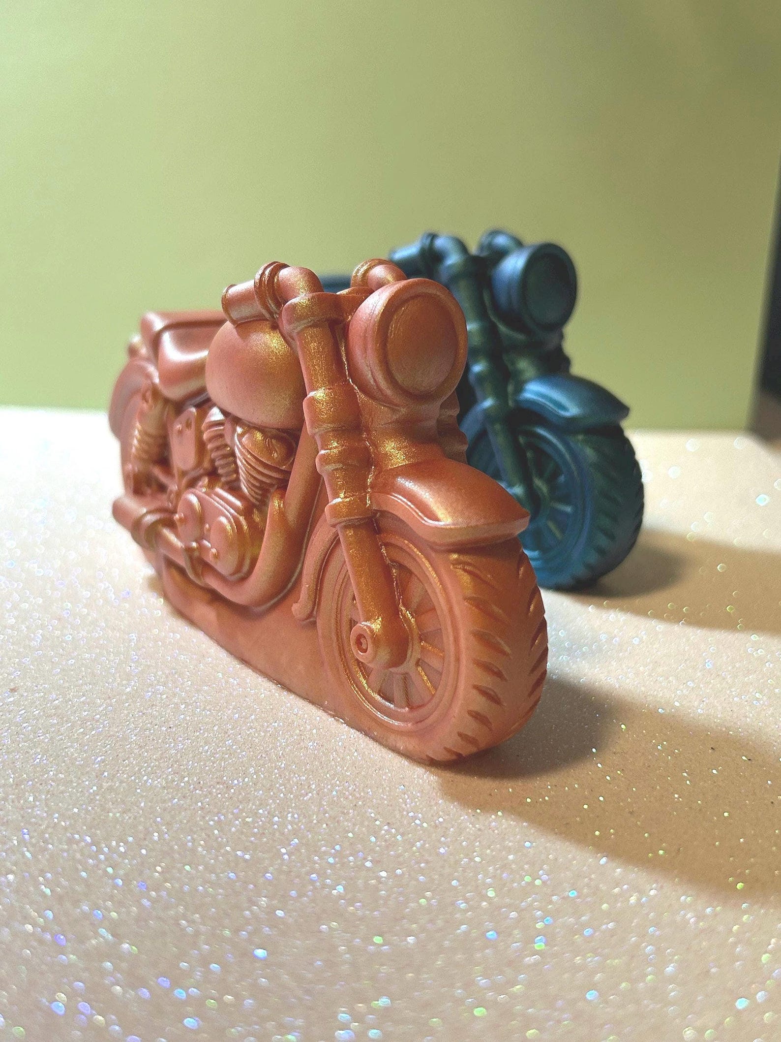 Resin MOTORCYCLE Epoxy Handmade Figurine Art Craft Accessory Decor ...