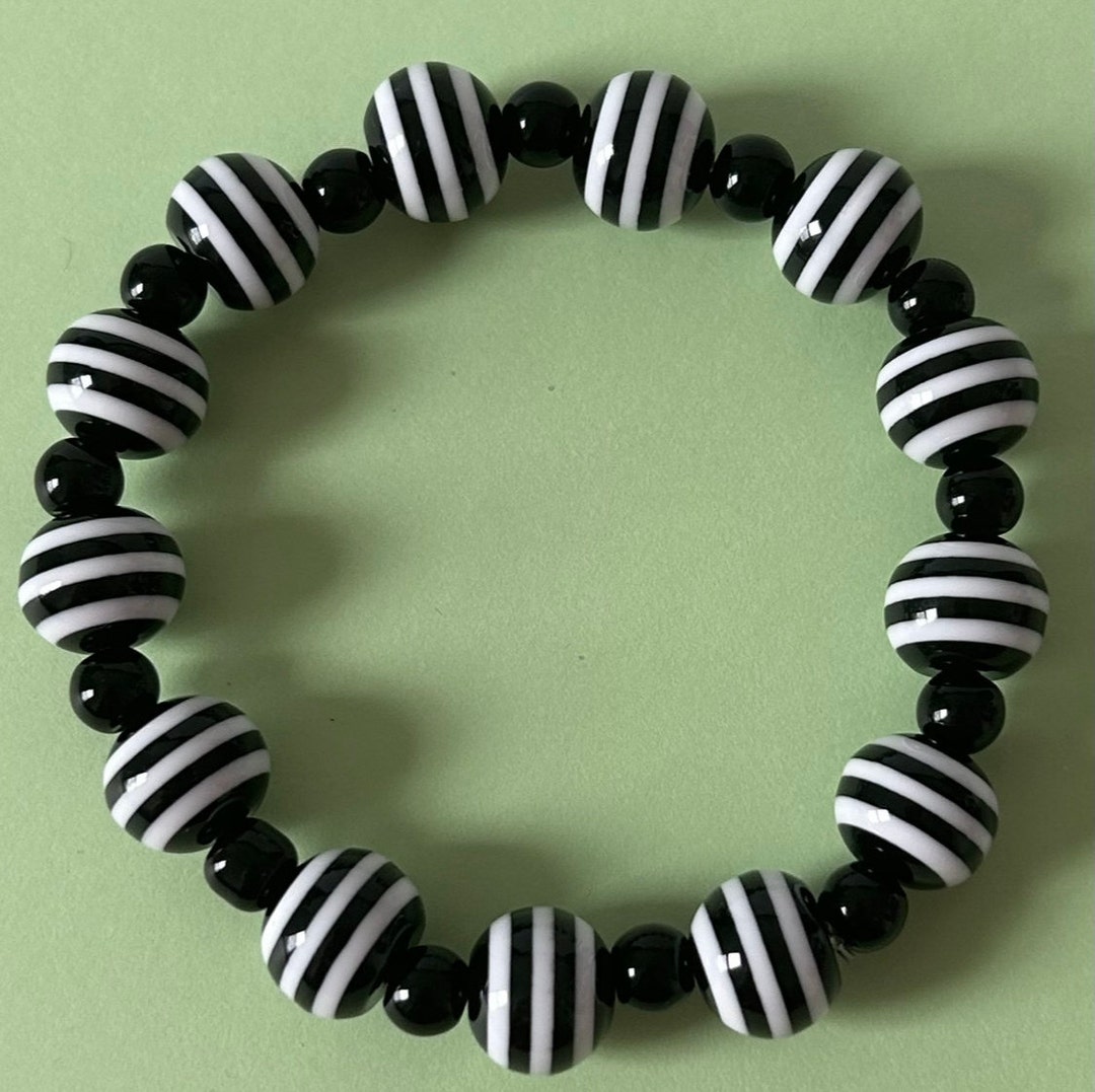 Black And White Striped Glass Beads Stretch Bracelet Concert Dinner Wedding Gala Vacation Beach