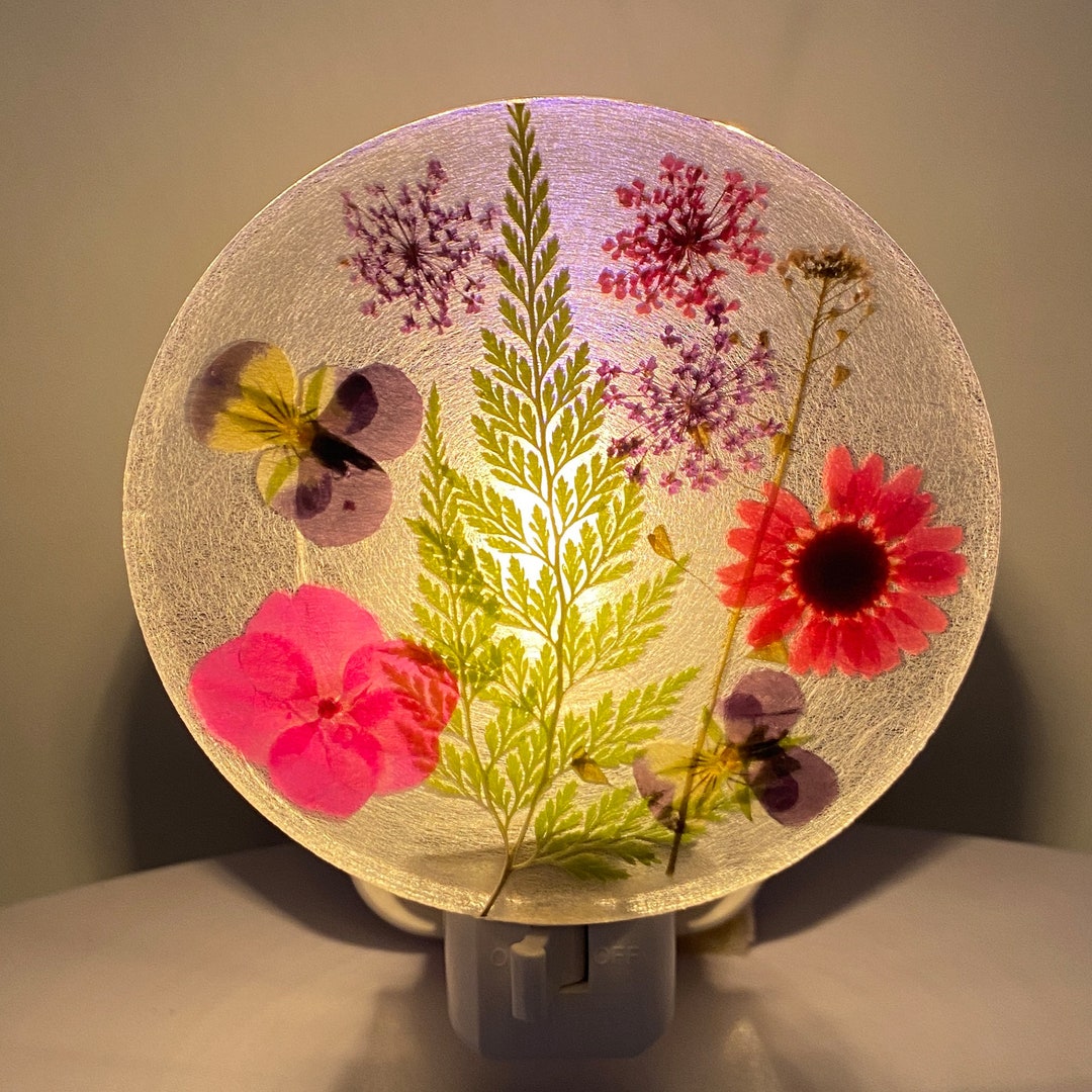 Handmade Flower Nightlight, Flower Night Lamp, Real Pressed Flower ...