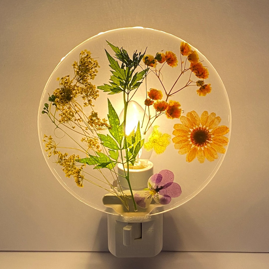 Handmade Flower Night Light, Foral Nightlights, Press Wild Flower Night ...