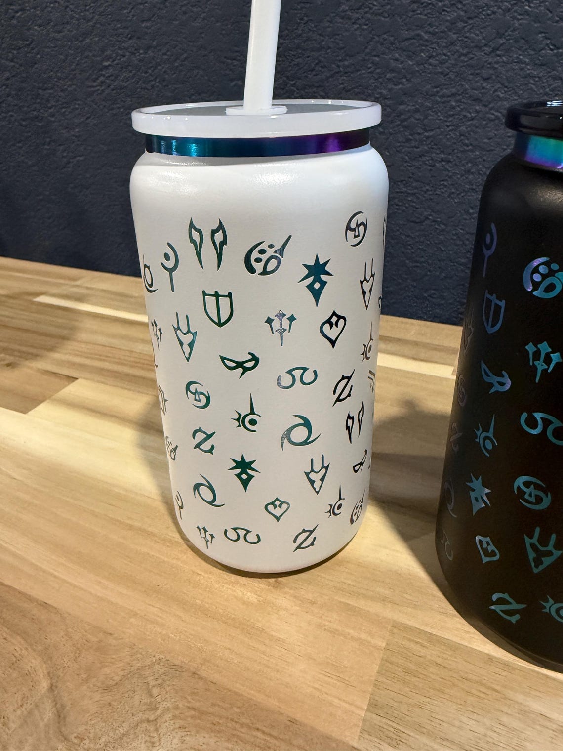 Final Fantasy XIV Full Wrap All Job Icons 16 Oz Iridescent Soda Can ...