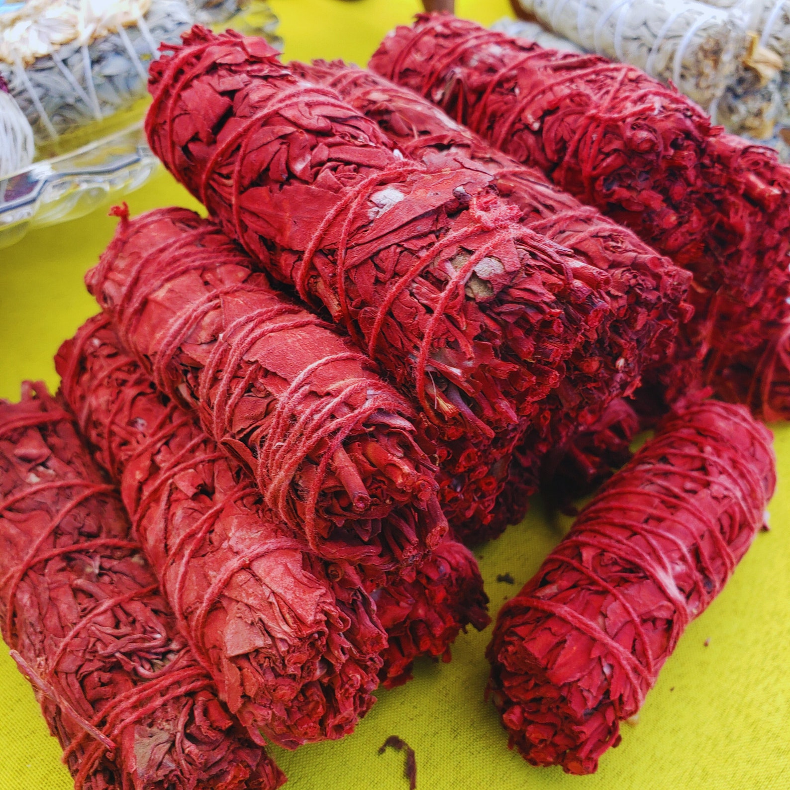 Dragon's Blood "red Sage" 4″ Bundled Smudge Sticks Dipped in Resin - Etsy