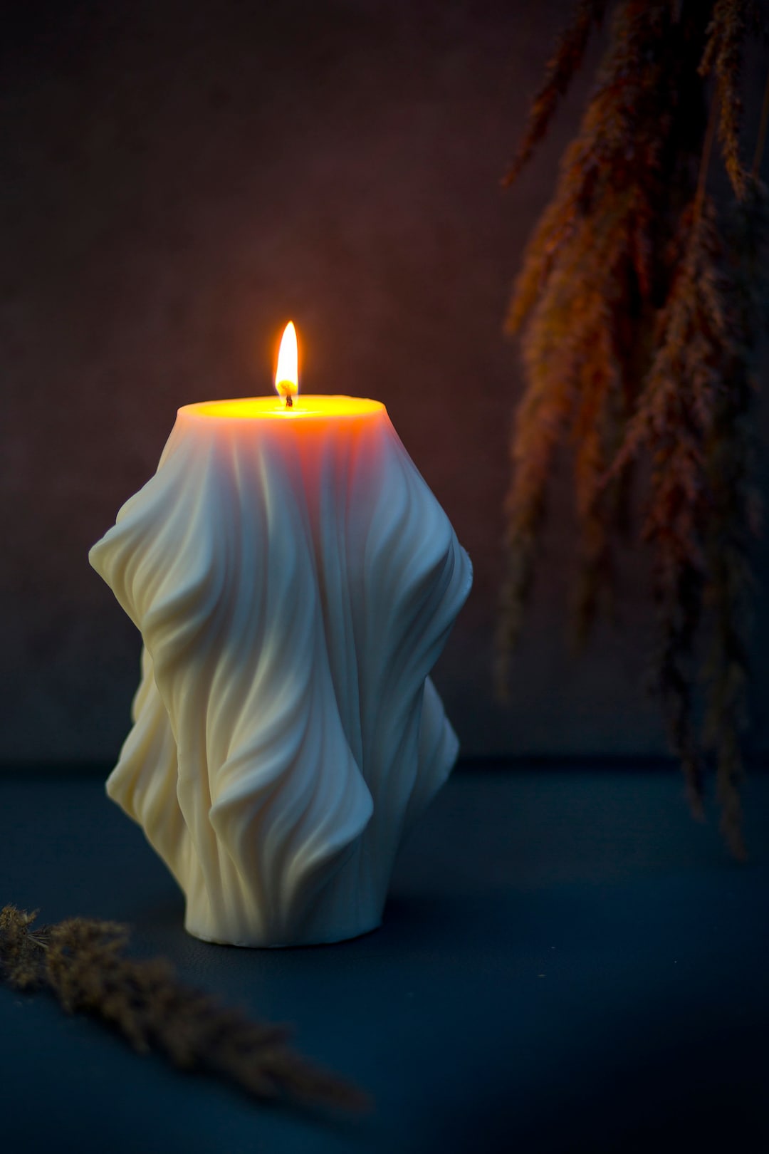 Sensual Candle Design for Couple , Delikate Whiff Candle, Airy Form ...
