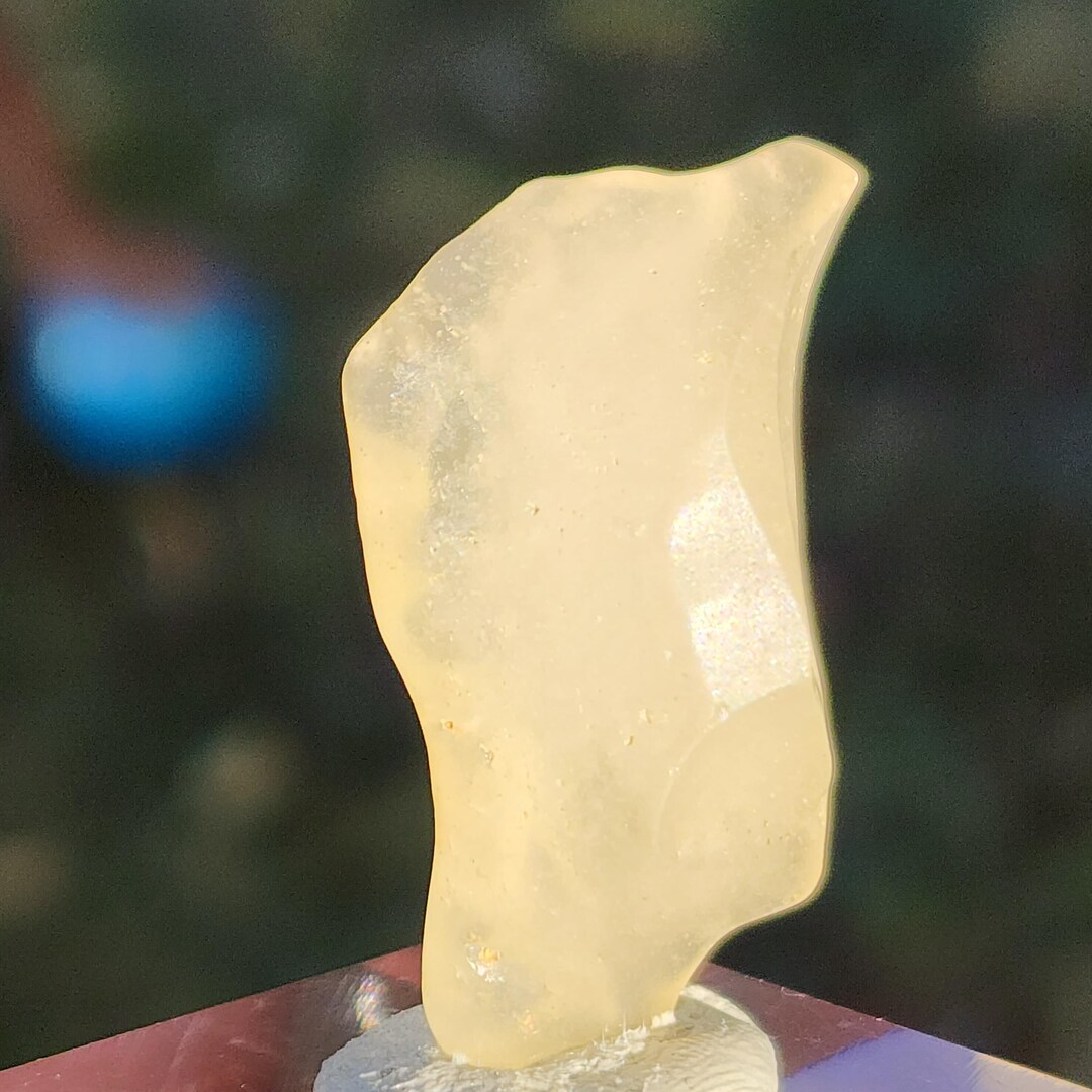 Natural Libyan Desert Glass Crystal With Amazing Pattern, Biggest Sale ...