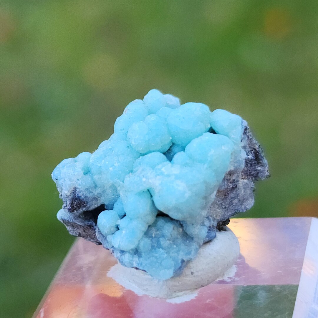 Natural Gibbsite Specimen From Yunan, 1.5cm, Biggest Sale on Crystal - Etsy