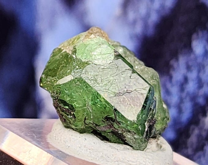 Natural Tsavorite Garnet Crystal From Madagascar, Gem Grade Tsavorite Crystal - Etsy