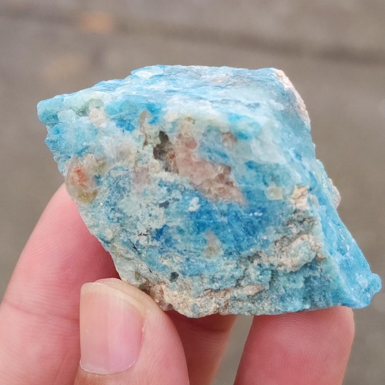 Natural Blue Aquamarine Scandium Crystal From Shigar Valley Pakistan ...