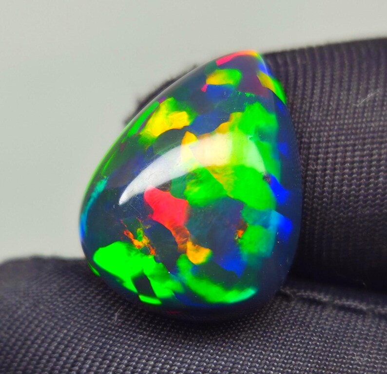 10.80ct Rainbow Fire Black Ethiopian Opal Cabochon- Loose Natural ...