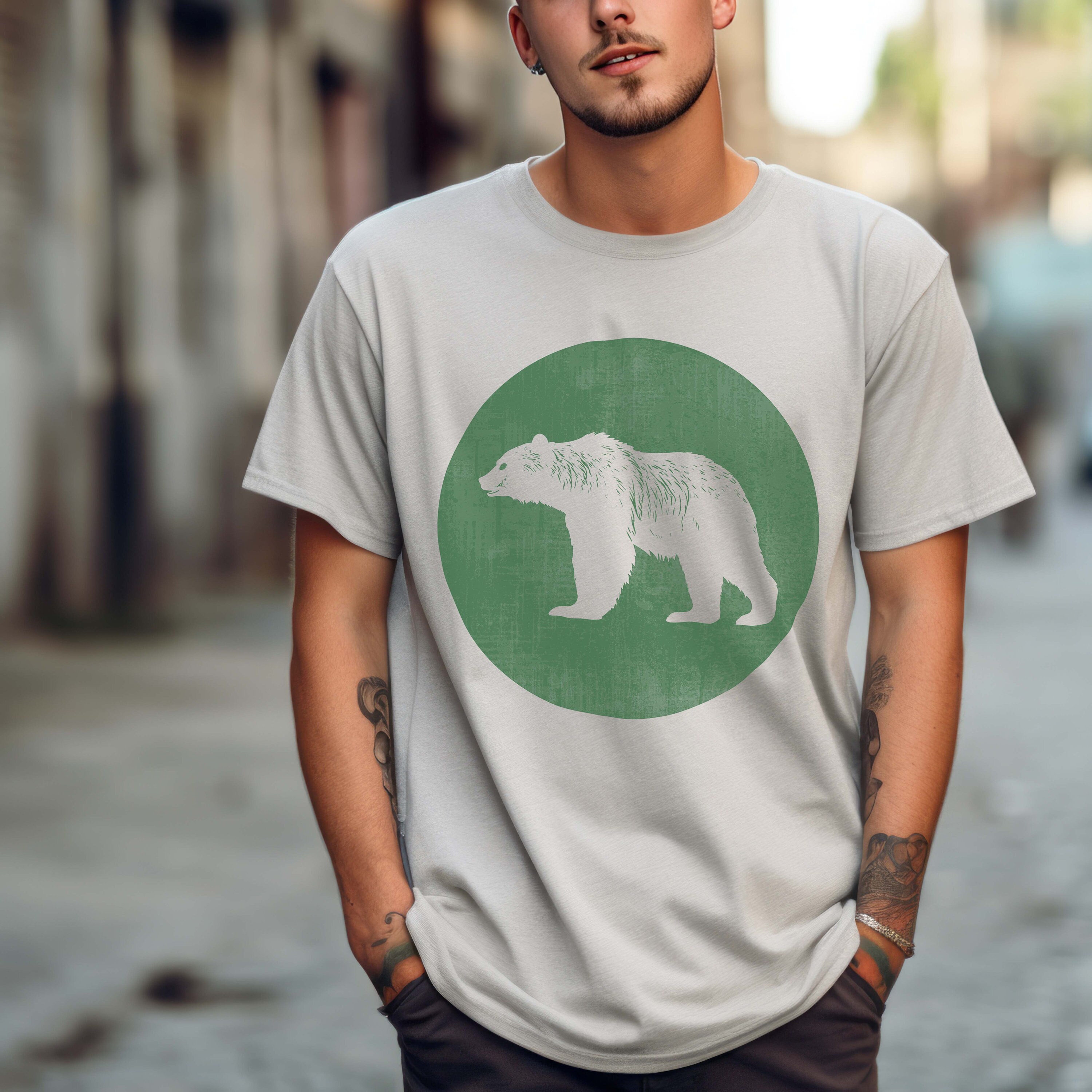 Grunge Bear in Green Circle. T-shirt Unisex Softstyle. Gift for Wild ...