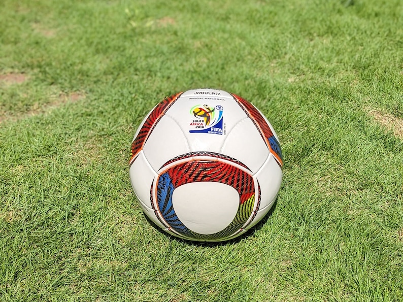 2010 Jabulani Football | Official Match Ball World Cup Ball Basket Ball ...