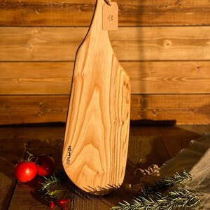 Artisan Handmade Wooden Cutting Boards Elegant Kitchen Accessory Luxury ...