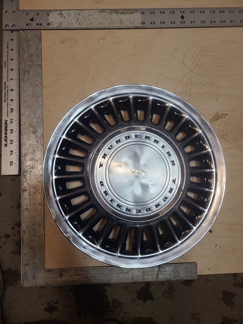 Vintage 1967-1968 Ford Thunderbird Hubcap 15 - Etsy