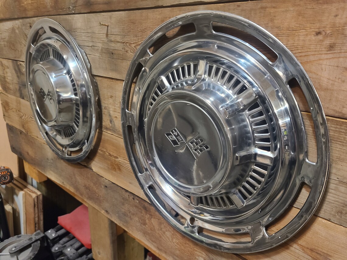 Set of 2 Vintage 1959 1960 Chevy Impala Nomad Bel Air 14" Hubcaps - Etsy