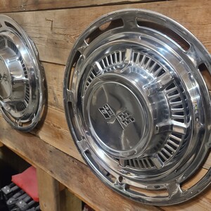Set of 2 Vintage 1959 1960 Chevy Impala Nomad Bel Air 14" Hubcaps - Etsy