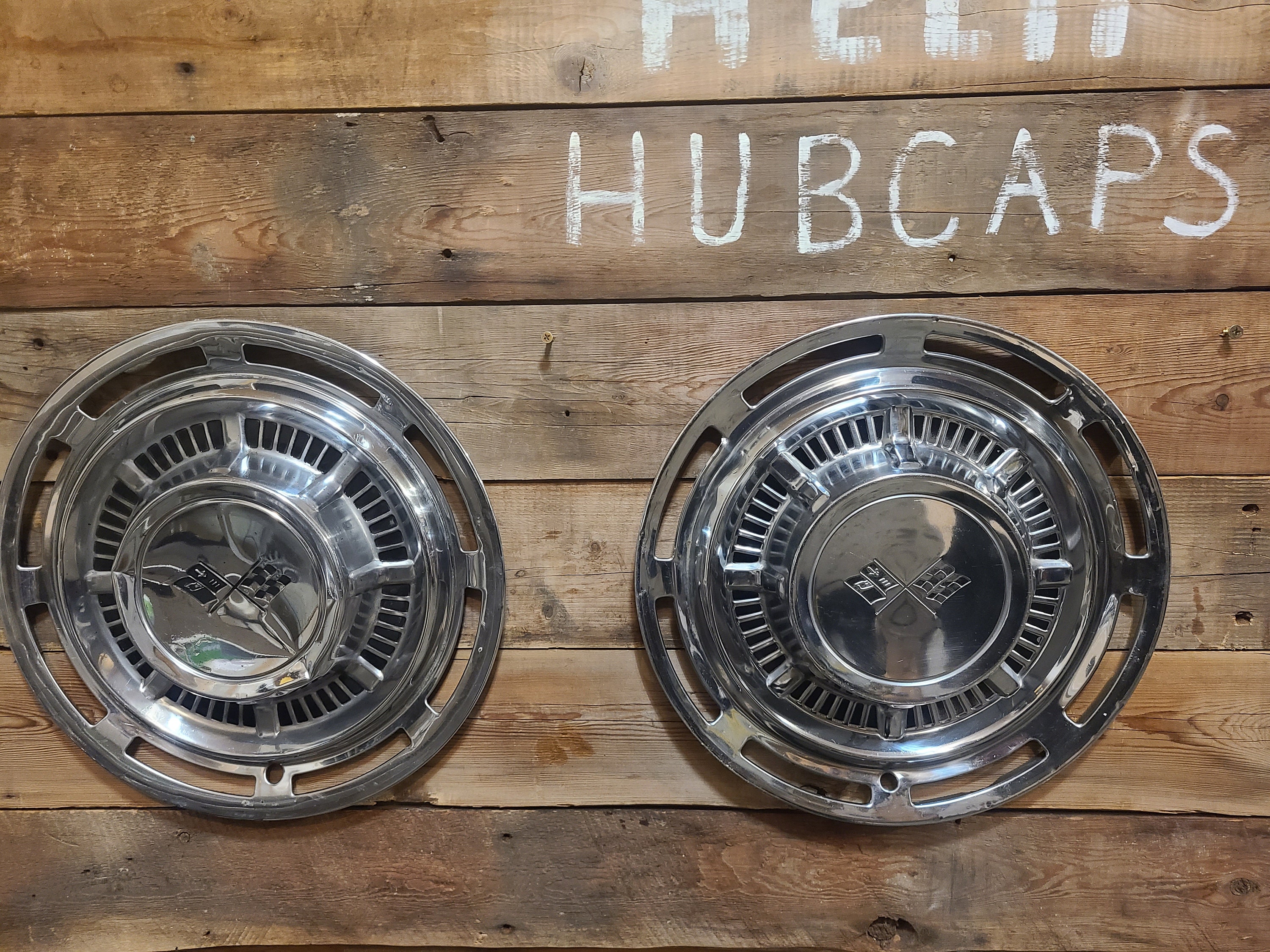 Set of 2 Vintage 1959 1960 Chevy Impala Nomad Bel Air 14" Hubcaps - Etsy