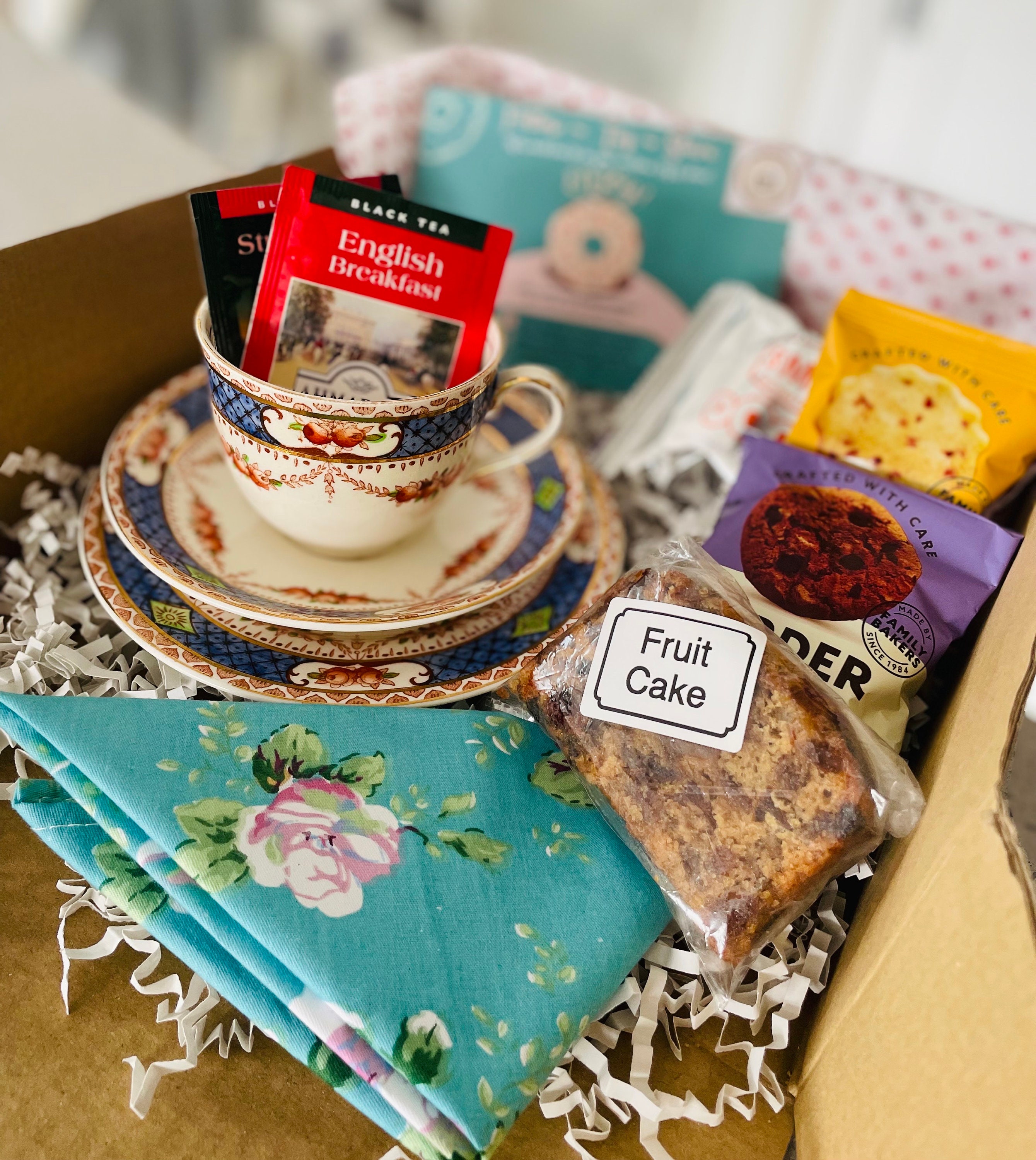 VINTAGE Afternoon Tea Hamper. Gift for the Vintage Tea Lover Friend/mum ...