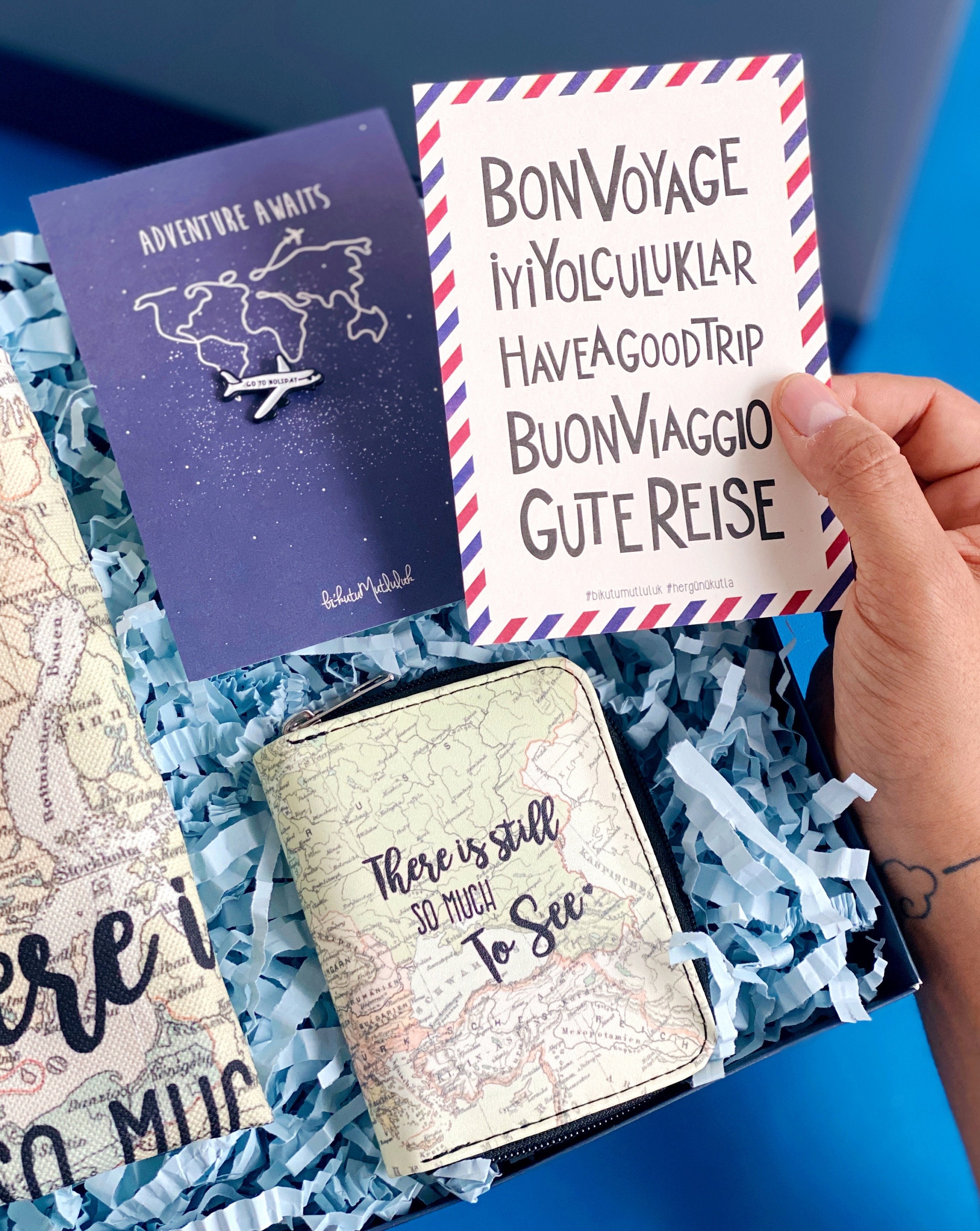 Bon Voyage Gift Box Inspiring Wanderlust and Adventure for Travel Lover ...