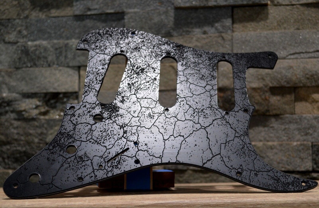 Custom Black Crackle Textured Pickguard - Fits Fender Stratocaster ...