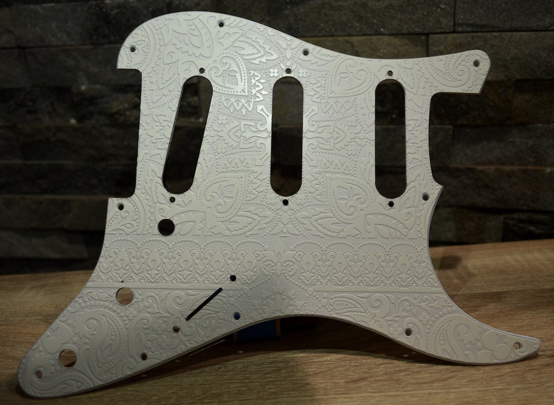 Custom White Paisley Print Pickguard - Fender Stratocaster -USA - SSS ...