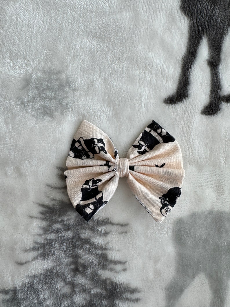 Neutral Santa 2 Inch CLIP - Etsy