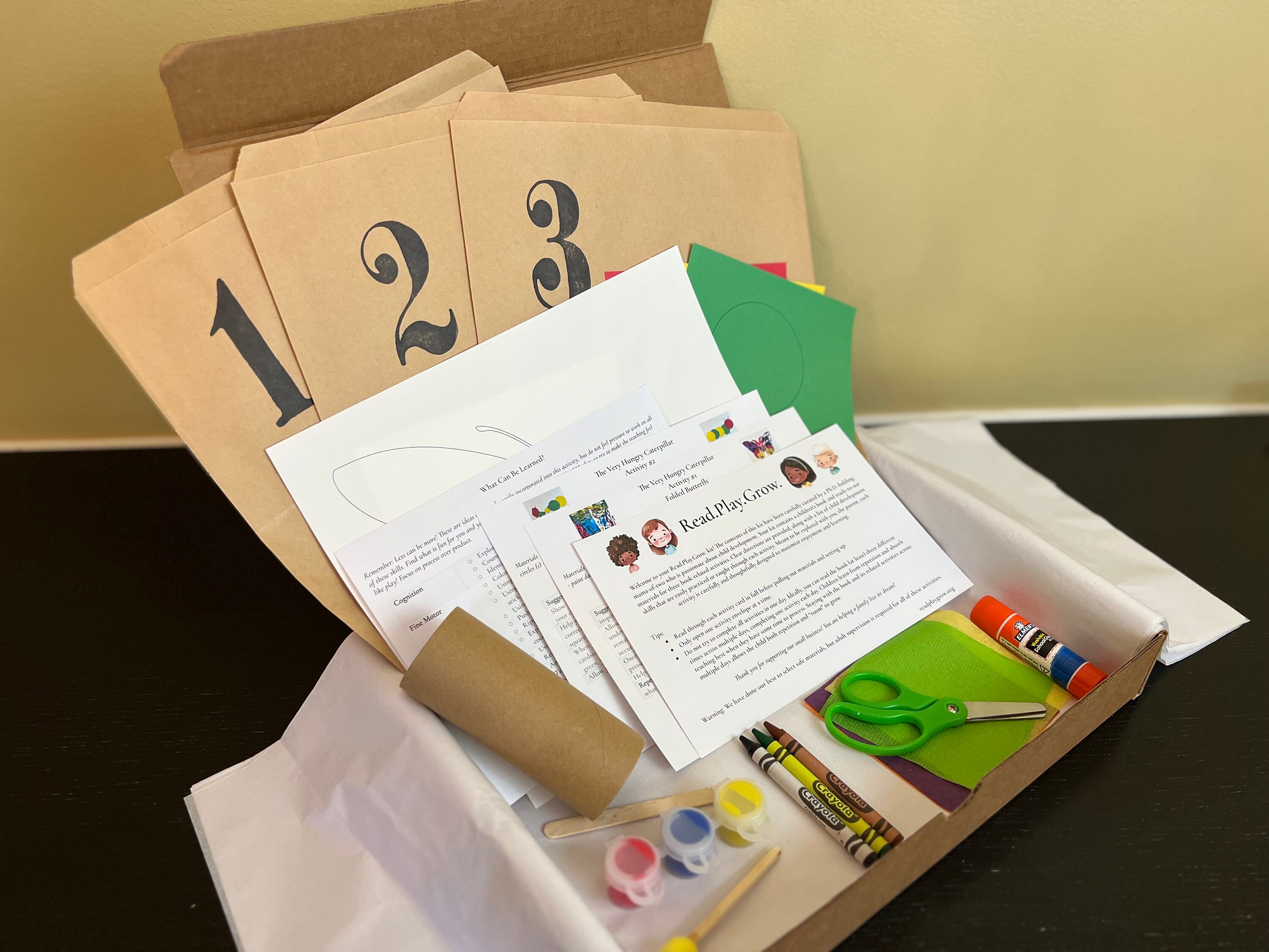 The Very Hungry Caterpillar: Children's Book and Activity Kit without ...