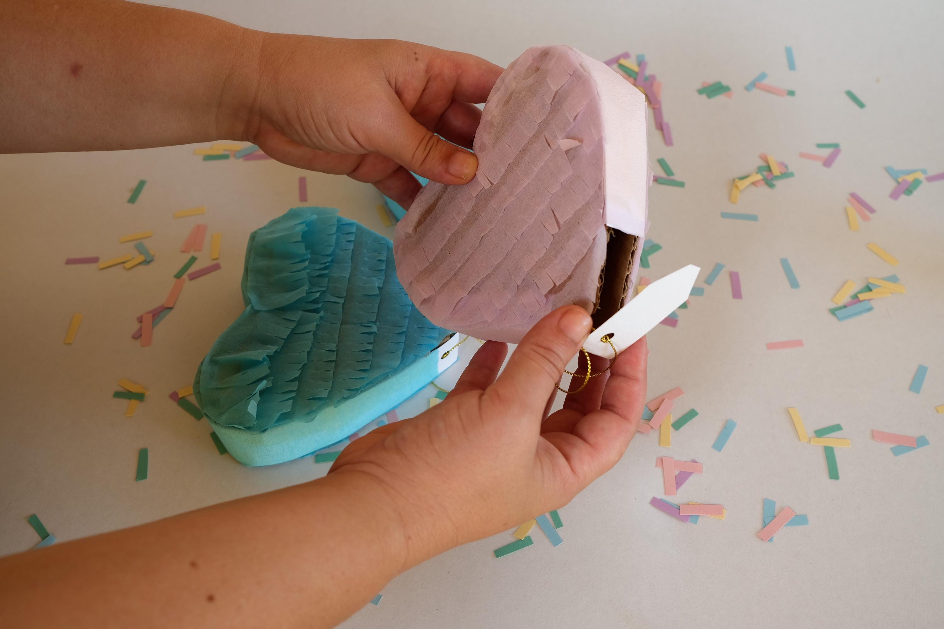 Heart Mini Pinatas for Birthday Gifts, Heart Party Favors, Wedding Mini ...