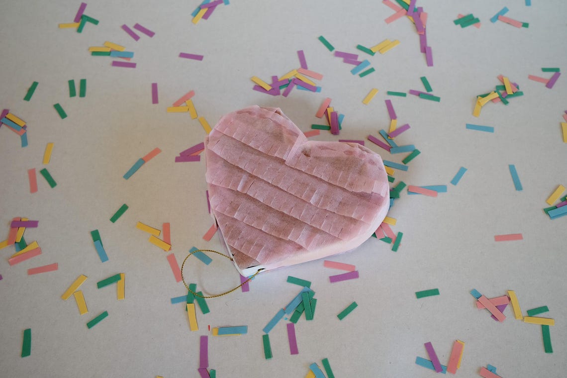 Heart Mini Pinatas for Birthday Gifts, Heart Party Favors, Wedding Mini ...