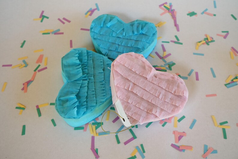 Heart Mini Pinatas for Birthday Gifts, Heart Party Favors, Wedding Mini ...