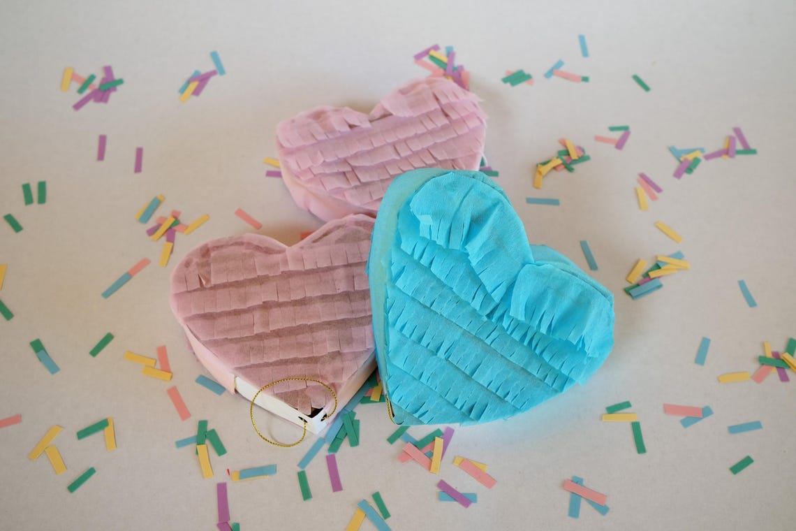 Heart Mini Pinatas for Birthday Gifts, Heart Party Favors, Wedding Mini ...