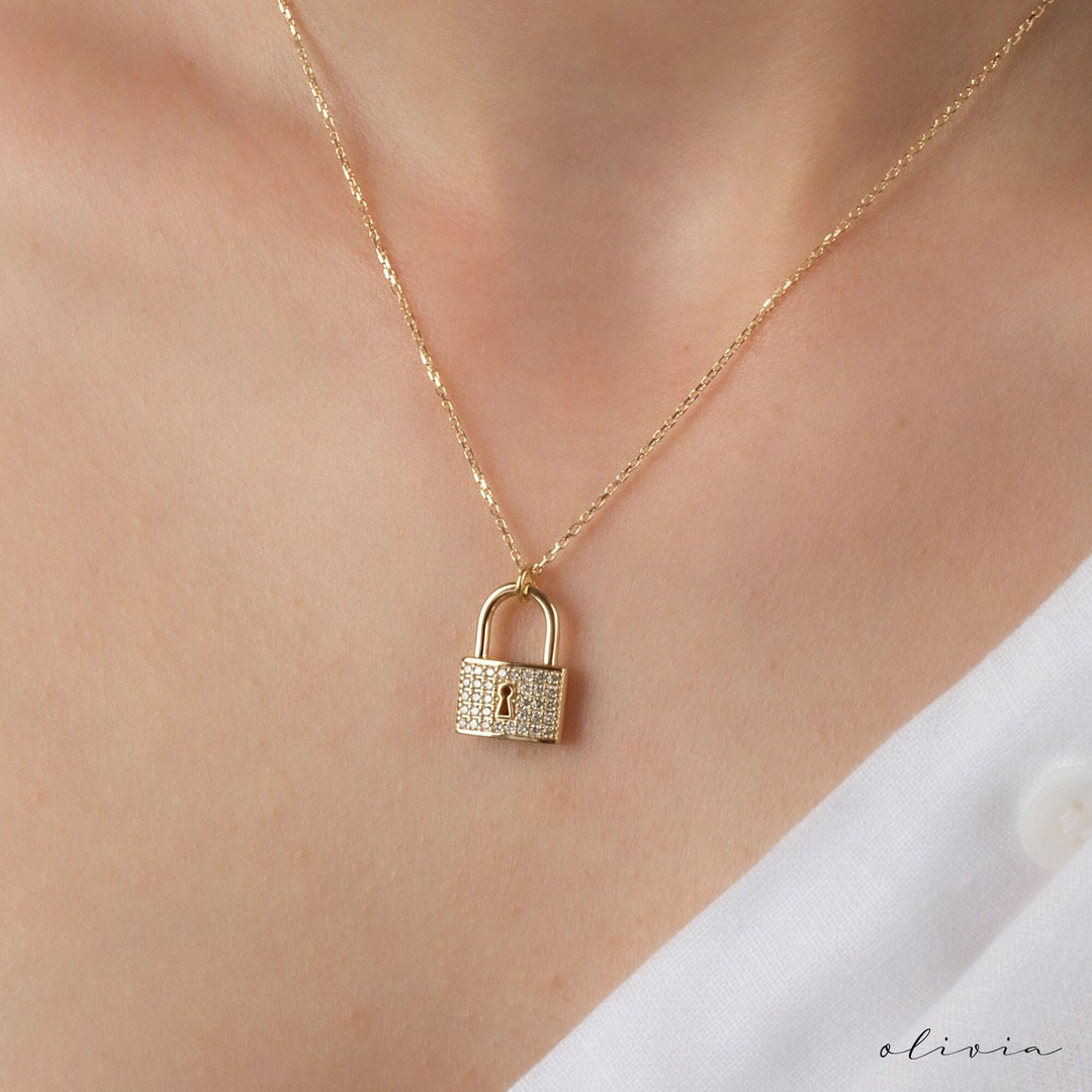 14k Gold Diamond Padlock Pendant Necklace: Dainty Lock Charm - Etsy