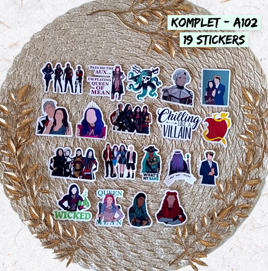 Disney Descendants, Mal and Ben, Evie, Jay, Carlos, Uma, Audrey, Dove ...