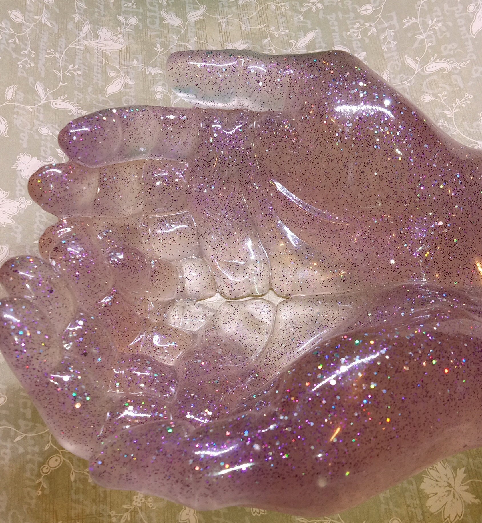 Resin Cupped Hands Display Piece - Etsy