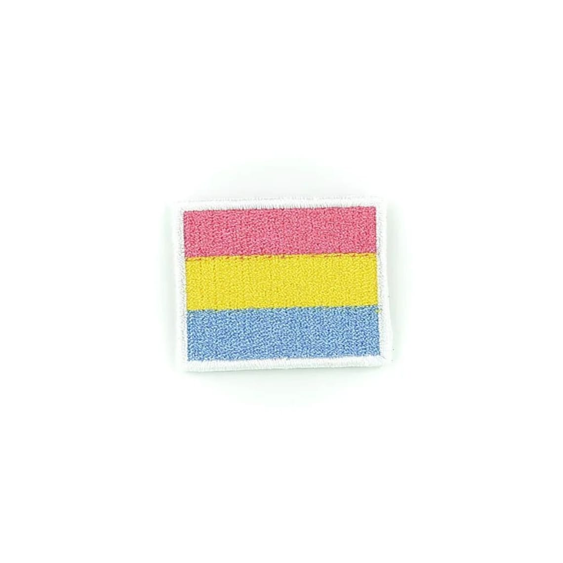 Pride Flags Embroidered Patches, LGBTQ+ Iron-on/sew-on Applique for ...