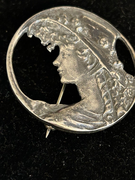 Art Nouveau Lady Sterling Brooch Pin - Gem