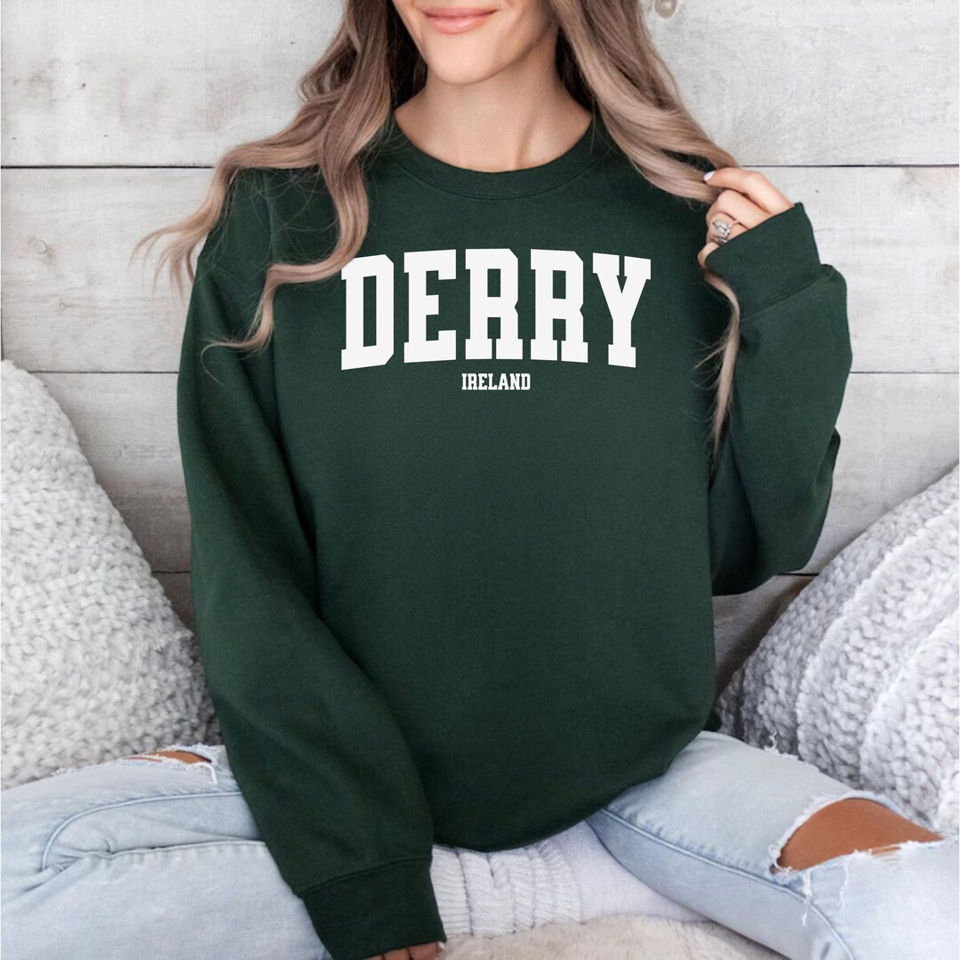 Derry Crewneck Unisex College Block Sweatshirt, Derry Ireland ...