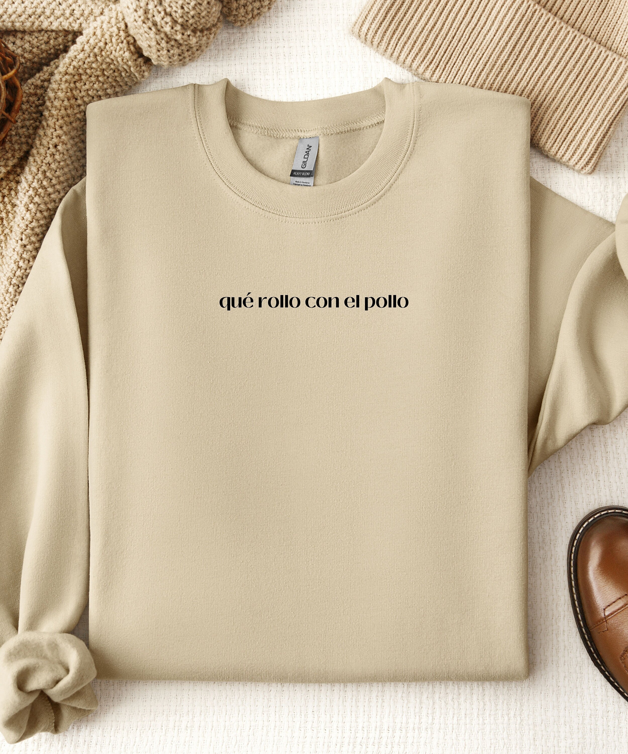 Que Rollo Con El Pollo Sweatshirt, Funny Spanish Saying Sweater, Regalo ...